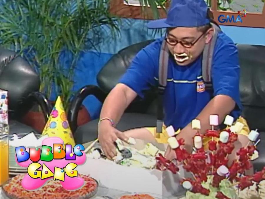Bubble Gang: Ang icing sa ibabaw ng cake ni Jun-jun! | GMA Entertainment