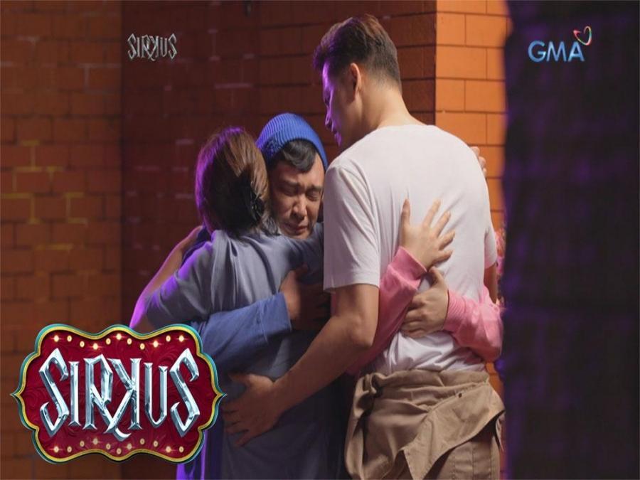 Sirkus: Miko and Mia finally reunite with their parents | Episode 12 ...