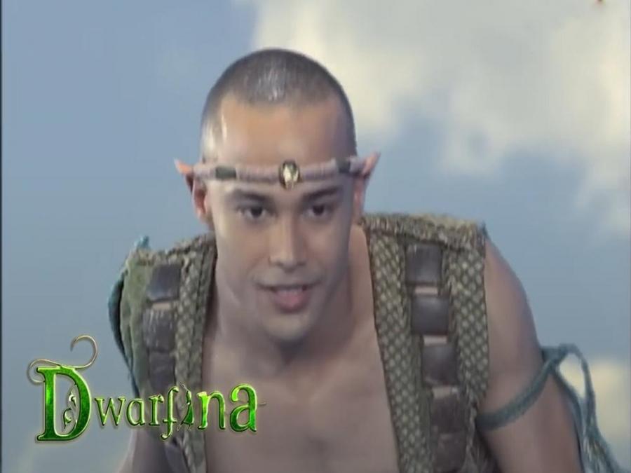 Dwarfina: Elvin, tinakasan ang palasyo! | GMA Entertainment