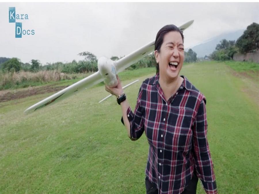 Kara David, sinubukang magpalipad ng RC plane | Kara Docs | GMA ...