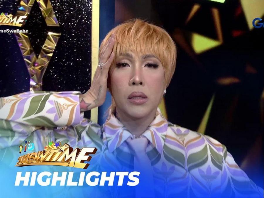 It's Showtime: Ken Lucy at Meme Vice Ganda, nag-strut walk sa harap ng Madlang Pipol! (Sexy Babe ...