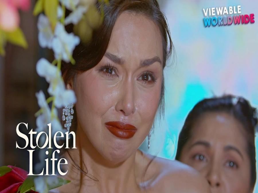 Stolen Life: Gumuho na ang mundo ni Farrah! (Episode 12) | GMA ...