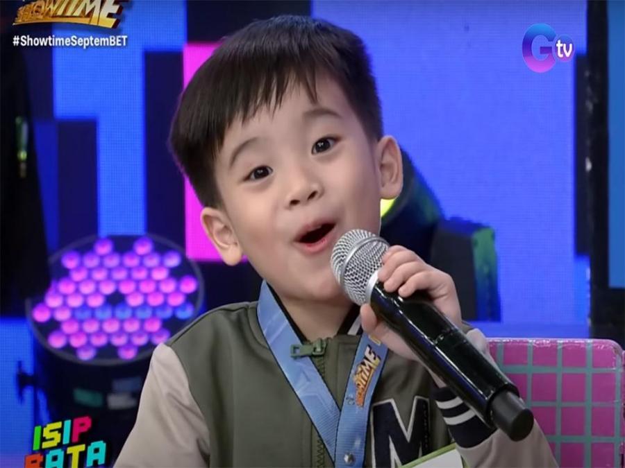 It's Showtime: Argus shows his acting skills using the word 'wow ...