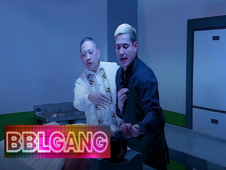 Bubble Gang: Pass sa bangkay na halata! | GMA Entertainment