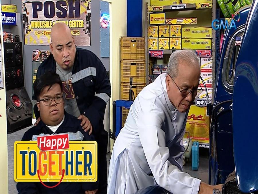 Happy Together: Bendisyon ng paring yumao (Episode 67) | GMA Entertainment