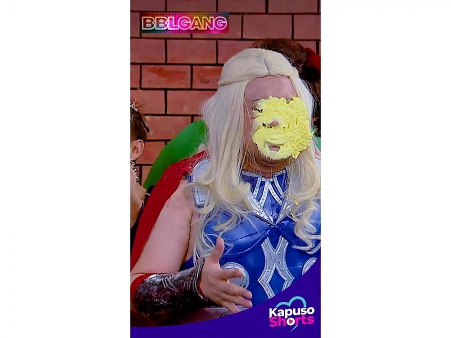 Cookie at Belly, nakipagbato-bato pick sa BBL Gang! #shorts | Bubble ...