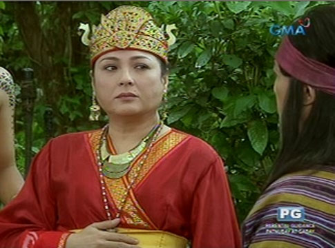 Amaya: Ang Pagdududa ni Dian Lamitan kay Datu Pulajan | GMA Entertainment