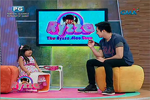 The Ryzza Mae Show: Aling Maliit, nakipag-chismisan kay Sam Concepcion | GMA Entertainment