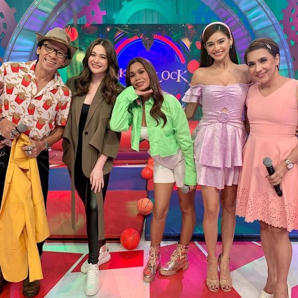 Bea Alonzo, game na game sa kulitan at mga paandar ng 'TiktoClock ...