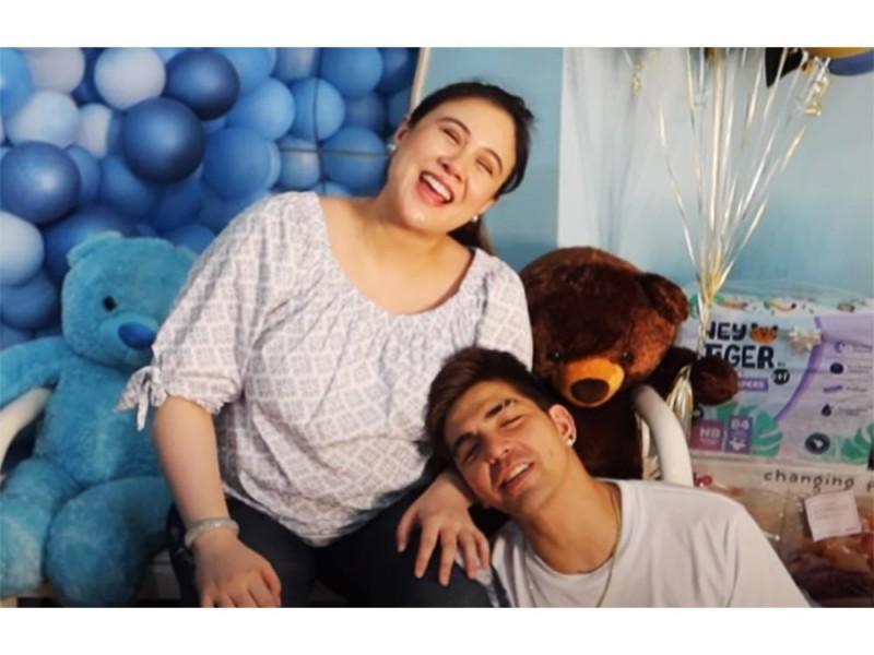 Mark Herras at Nicole Donesa, ibinahagi ang mga regalong natanggap sa ...