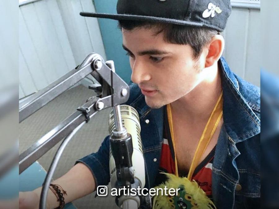 LOOK: GMA Records artist James Wright visits Barangay LS station in ...
