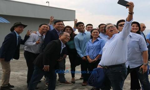 Behind-the-scenes photos of the grand DZBB music video shoot ...