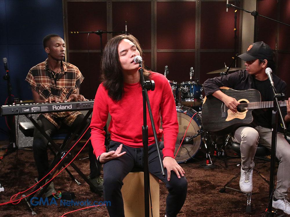 IN PHOTOS: Arthur Nery and Rockalyt on the Playlist | GMA Music