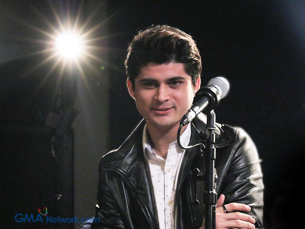 IN PHOTOS: James Wright on the Playlist | GMA Music